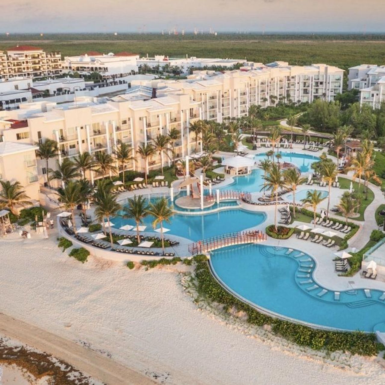 Now jade riviera cancun store