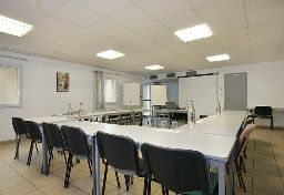 Brignoles  Hôtel La Belle ÉTape The Originals City - Brignoles