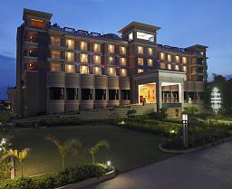 Royal Orchid Central Kireeti - Hospet