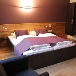 Hotel Meintzinger Weingut - Frickenhausen am Main bij HRS met gratis ...