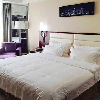 Melodious  Cozy Hotel - Xianning