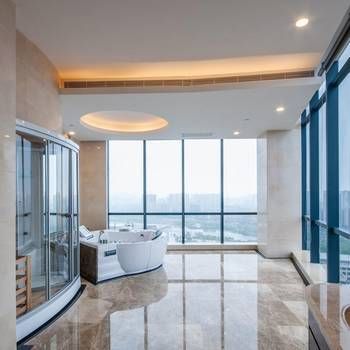 Red Forest Hotel - Yichun