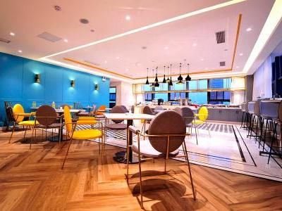 Baiyulan Hotel (Rizhao Port Wanpingkou Lighthouse Scenic Area Branch) - 日照市