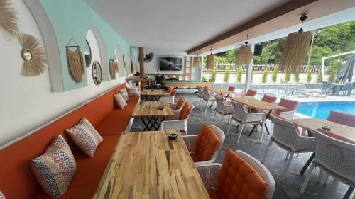 Ege Apart Hotel - İçmeler