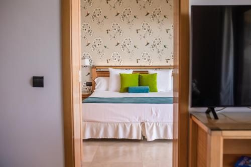 Serenity Amadores - Puerto Rico