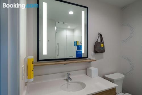 Tru By Hilton Naperville Chicago - Naperville, IL