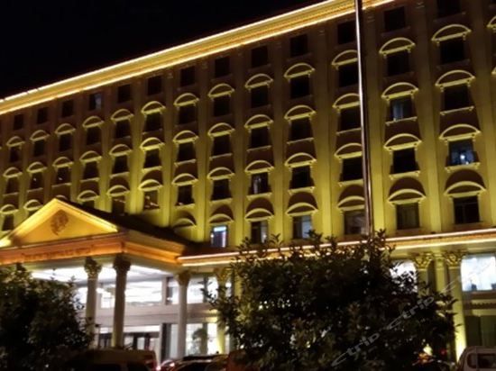 Buckingham Palace Hotel - Fuyang