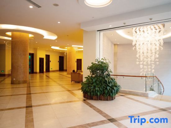 Shiyan Century Top 100 Baiqiang International Hotel - Shiyan
