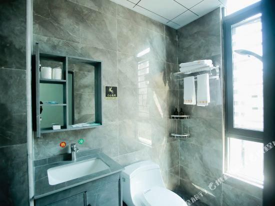 Jiayi Hotel Apartment - 高雄市