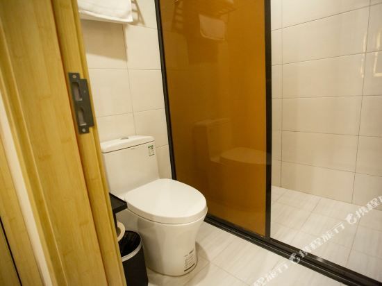 Island Hotel - Qingdao