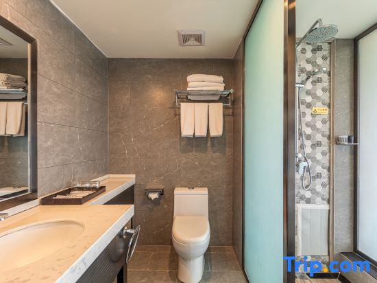 Metropolis Golf Hot Spring Hotel - Kunming