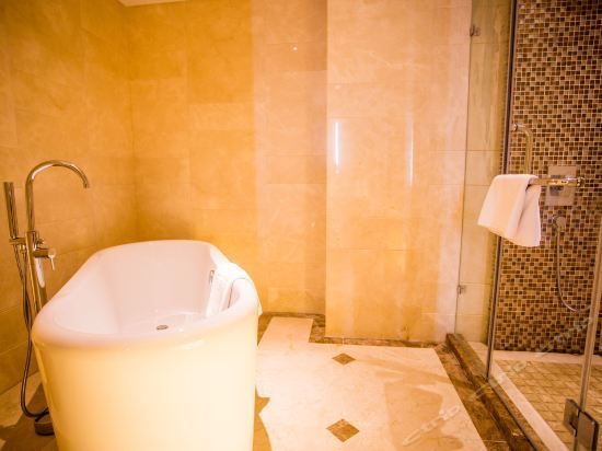 New Coast Hotel - Yantai