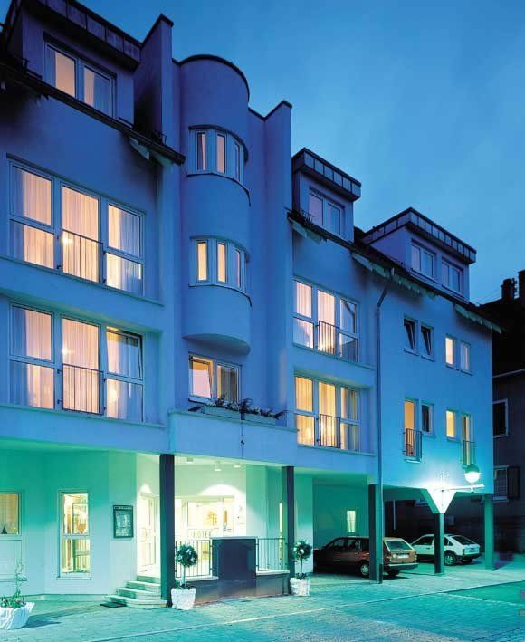 Princess No. 3 Self-check-in Plochingen Bei Stuttgart - Plochingen