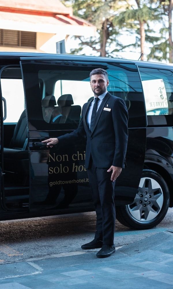 Gold Tower Lifestyle Hotel - Campania