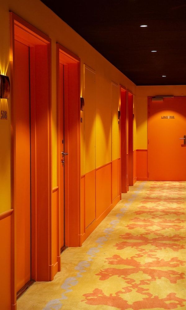 Kyriad Prestige Asnieres-sur-seine - Bois-Colombes