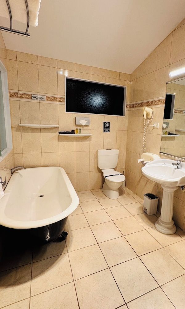 The Rocks Motel - 內皮爾