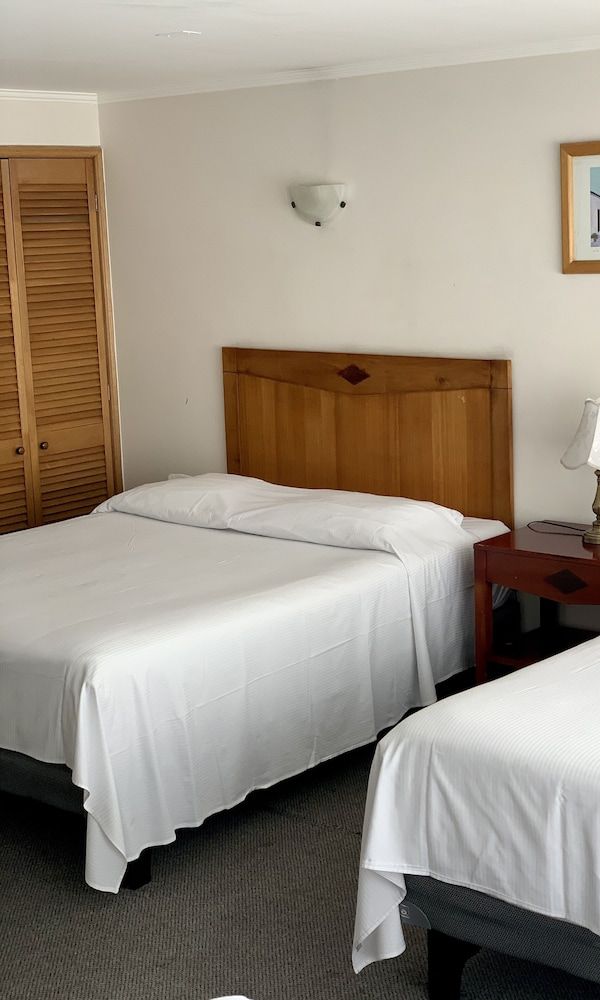 Nogales Hotel & Convention Center - Providencia