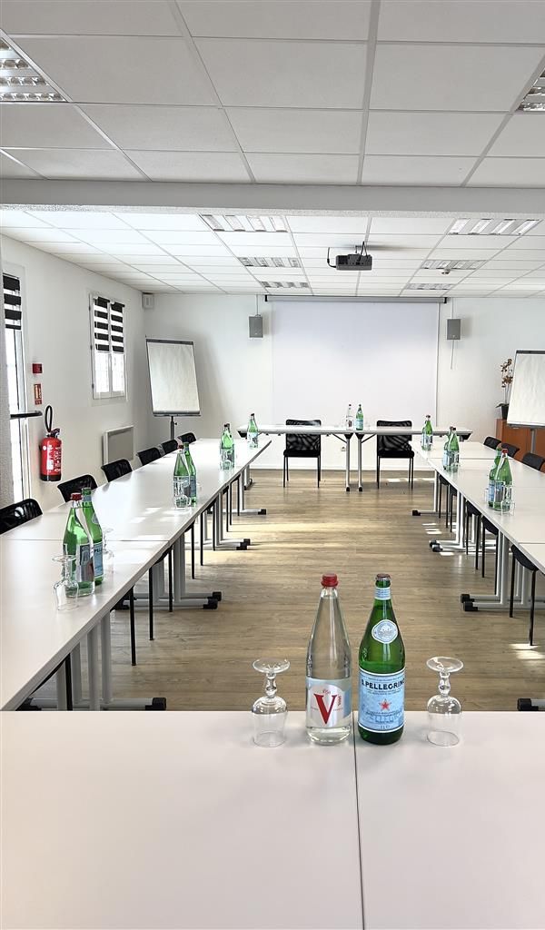 Kyriad Direct Reims Bezannes Val De Murigny - Bezannes