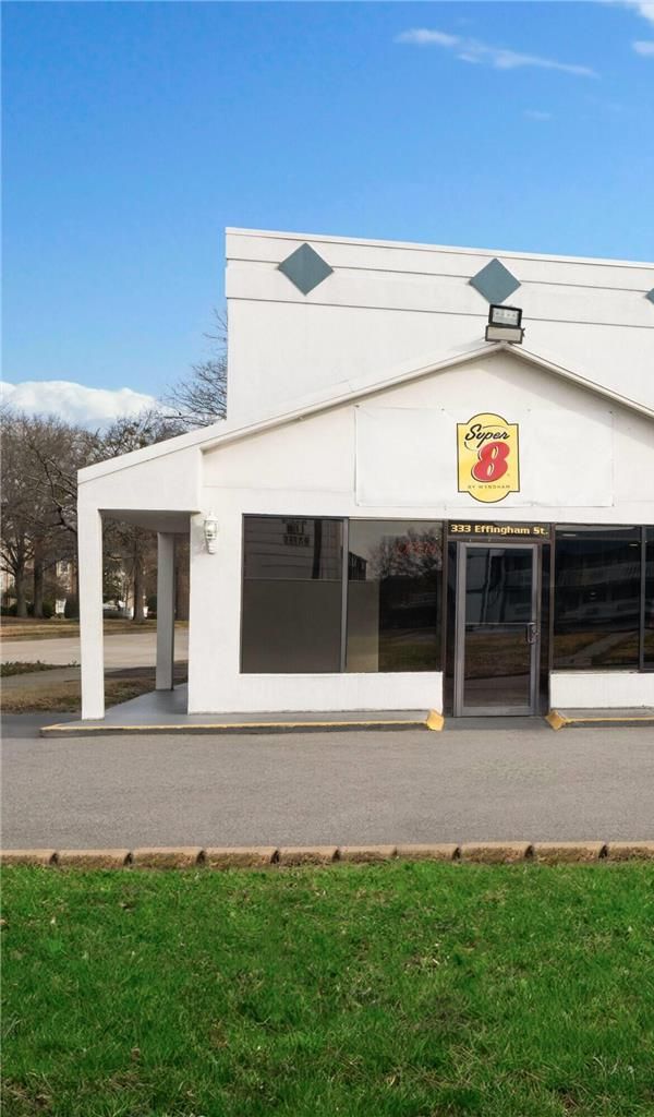 Super 8 By Wyndham Portsmouth - Norfolk - Chesapeake, VA