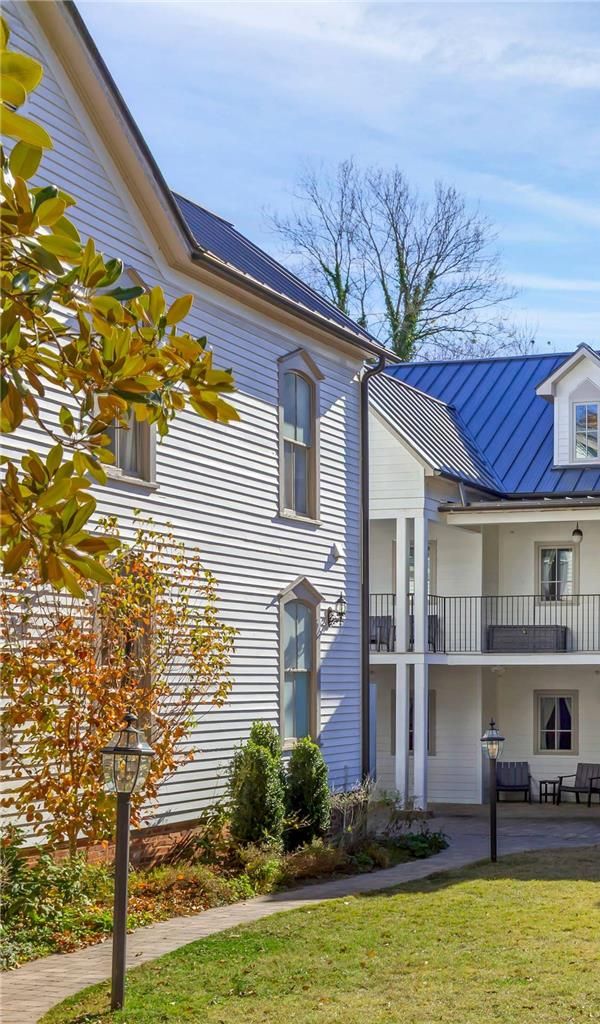 The Colonial Inn - Chapel Hill