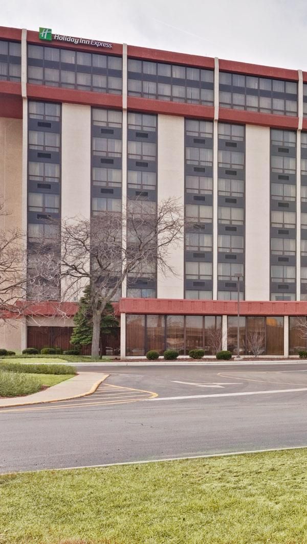 Holiday Inn Chicago O'hare - Rosemont By Ihg - Niles, IL