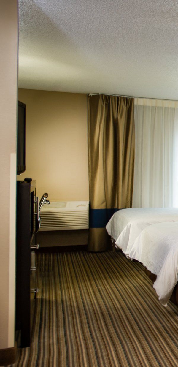 Holiday Inn Express & Suites Hayward By Ihg - Hayward, WI