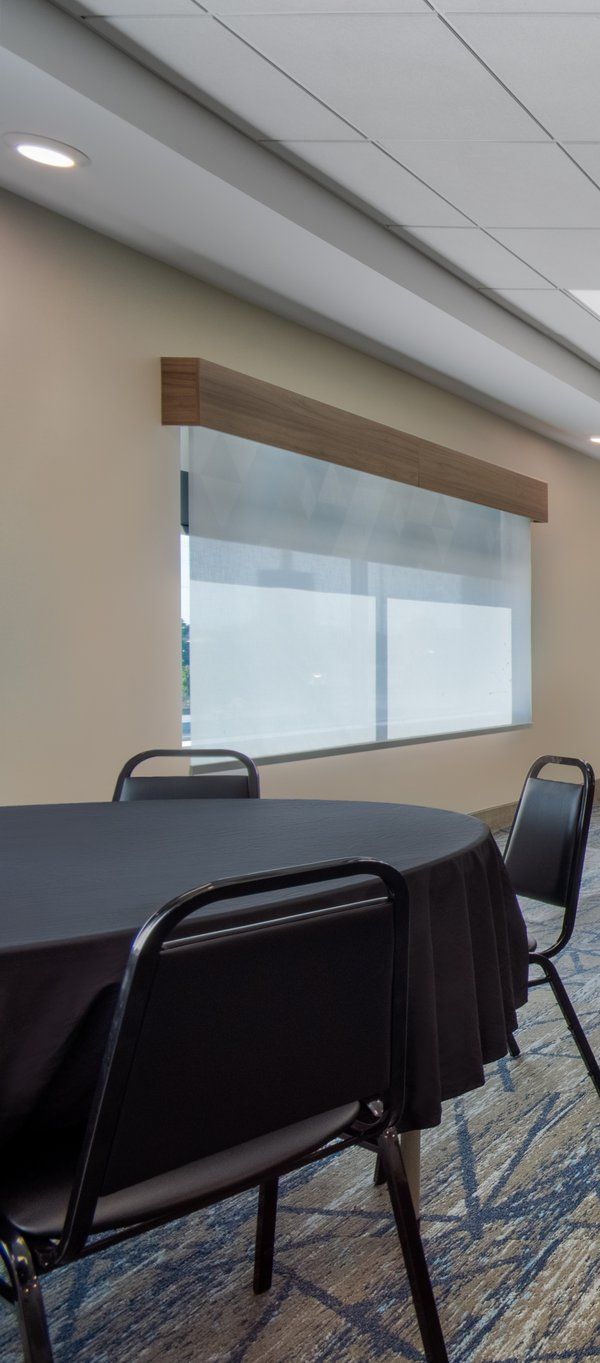 Holiday Inn Express & Suites Muskegon - Grand Haven - Grand Haven, MI