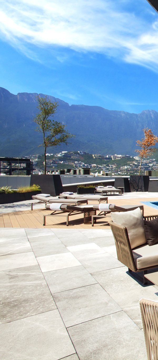 Camino Real Fashion Drive Monterrey - Monterrey