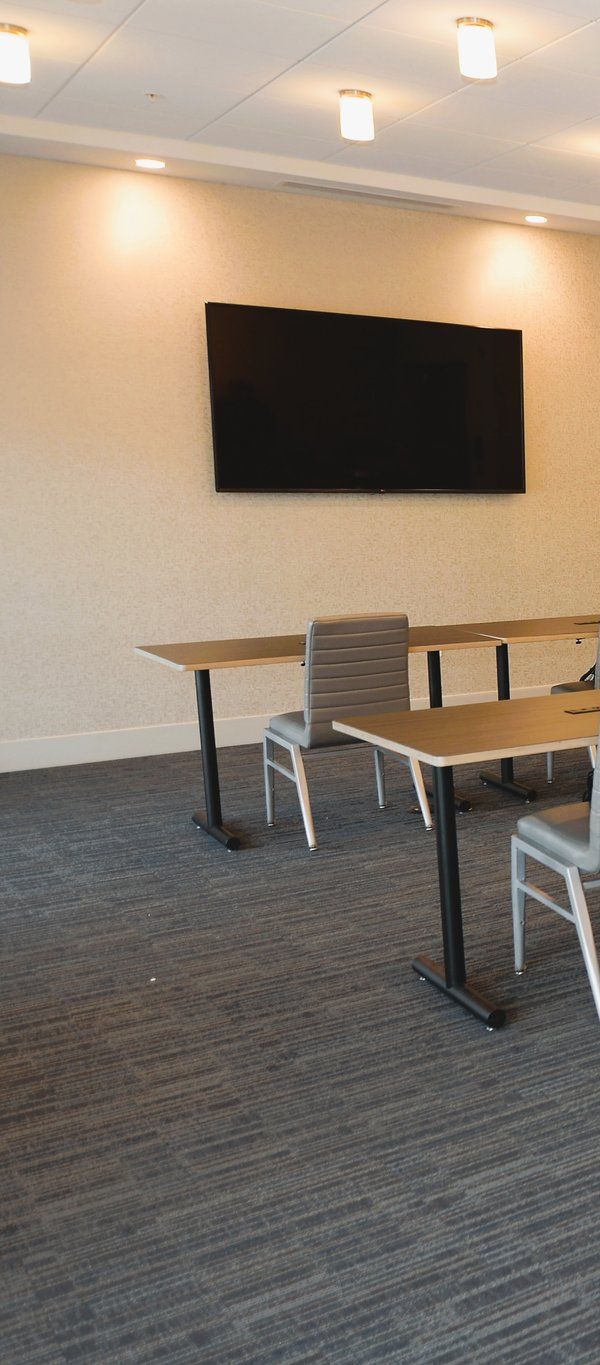 Holiday Inn Express & Suites Onalaska - La Crosse Area By Ihg - La Crosse, WI