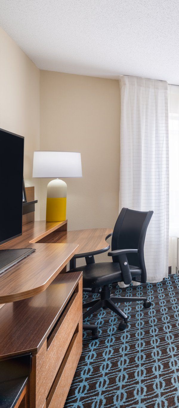 Garner Hotel Macon West By Ihg - Macon, GA