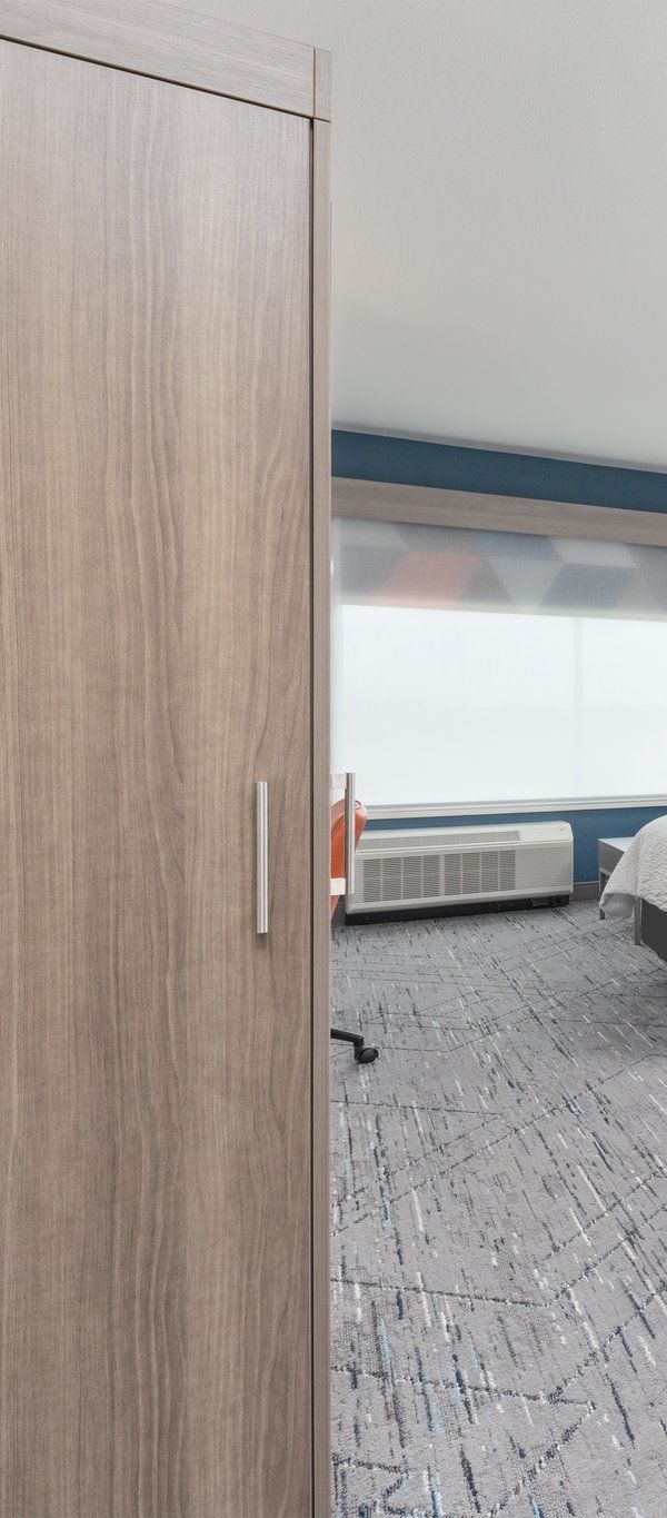 Holiday Inn Express & Suites Austin Airport East By Ihg - Austin, TX