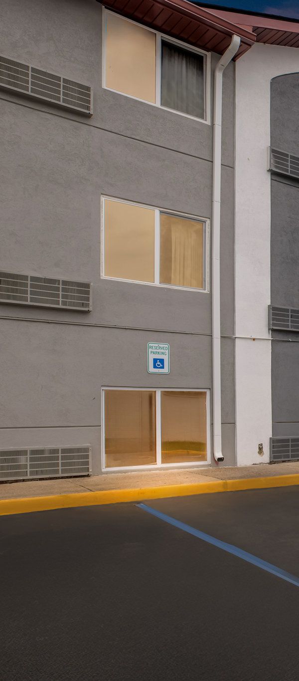 Al Red Roof Inn Huntsville - Huntsville, AL