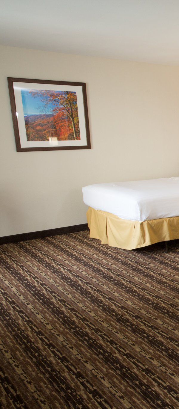 Holiday Inn Express & Suites Cherokee/casino - Cherokee, NC