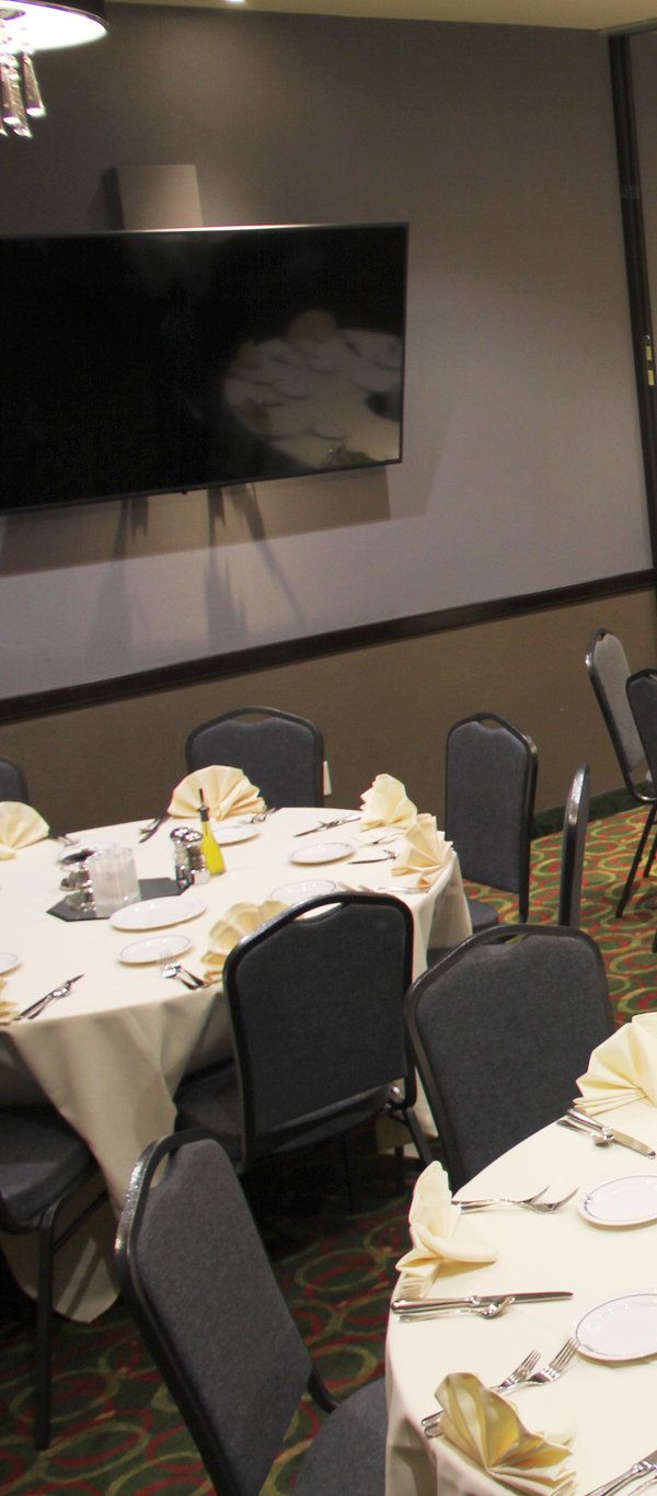 Holiday Inn Eau Claire South I-94 By Ihg - Altoona, WI