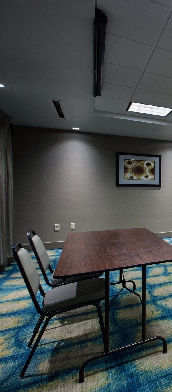 Holiday Inn Express And Suites Carlisle Harrisburg - Carlisle, PA