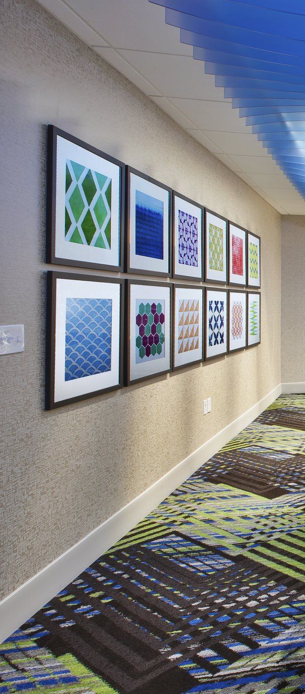 Holiday Inn Express & Suites Grand Rapids - Airport North By Ihg - Grand Rapids, MI