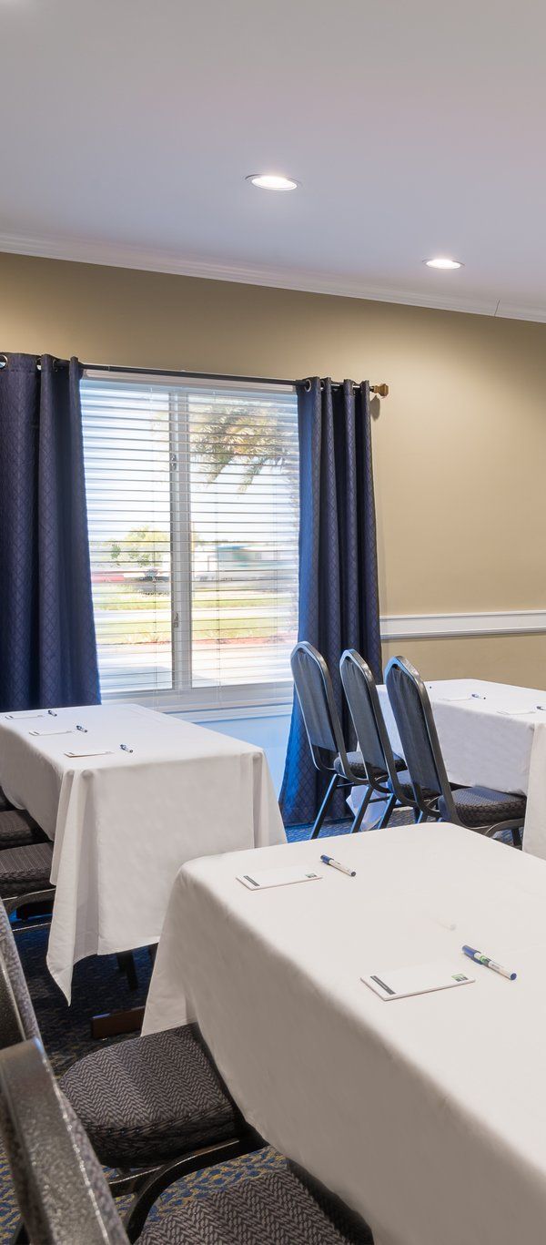Holiday Inn Express & Suites New Iberia-avery Island - Louisiana