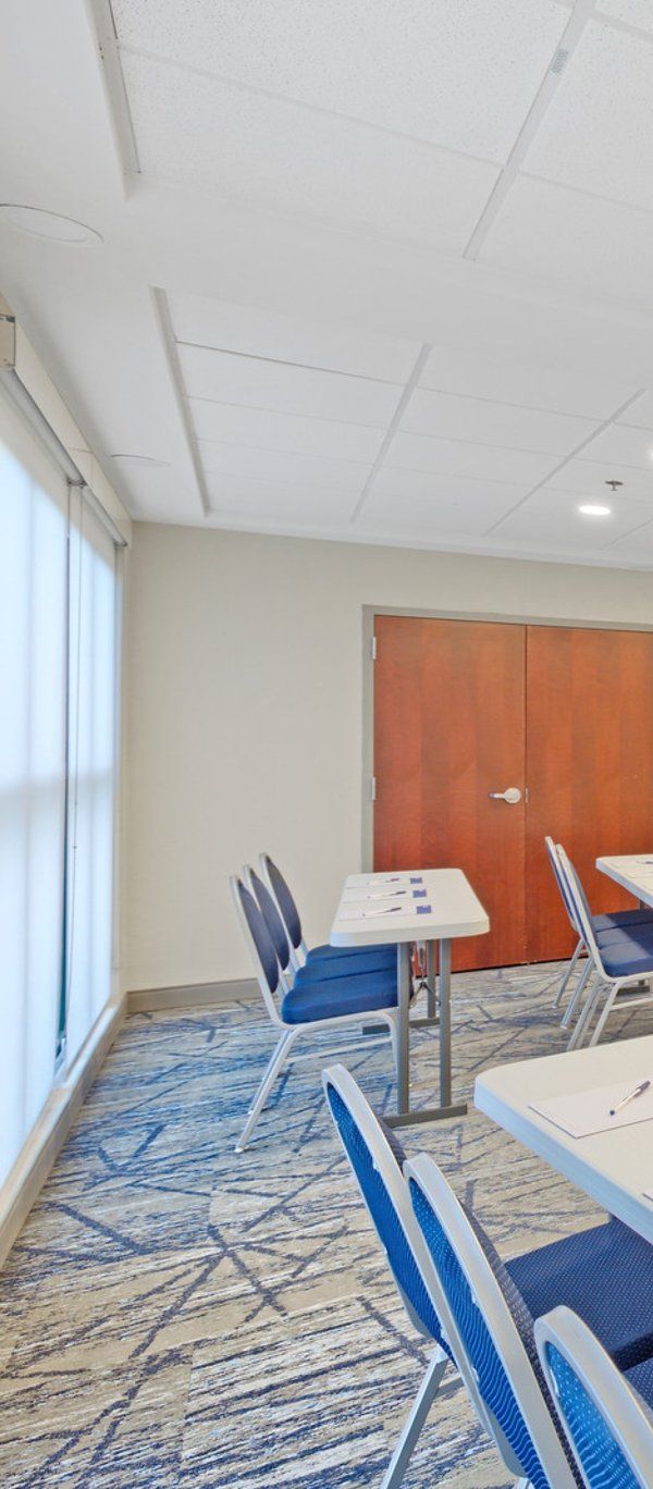 Holiday Inn Express Gulfport Beach By Ihg - Gulfport