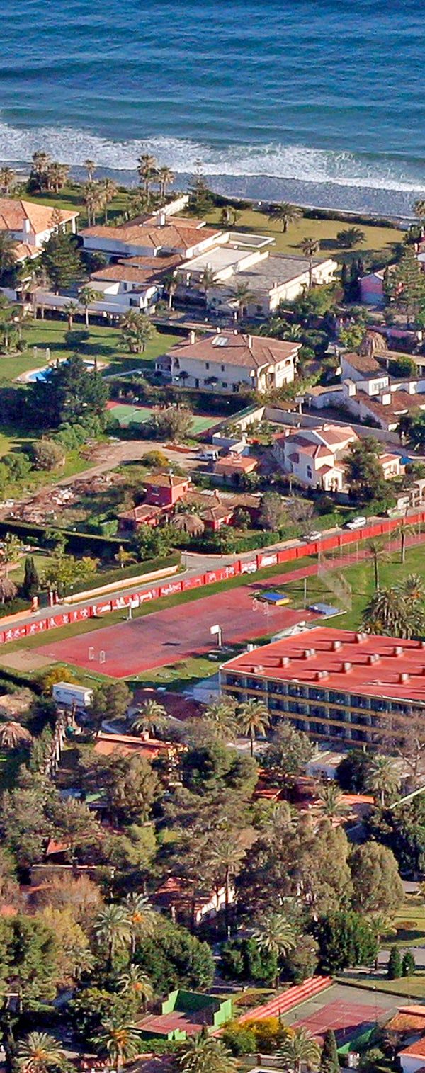 Sol Marbella Estepona · Atalaya Park - Puerto Banús