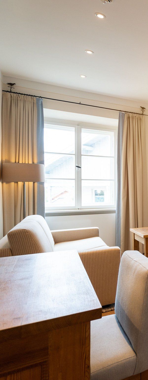 Hotel Und Gaststätte Alte Post - Holzkirchen