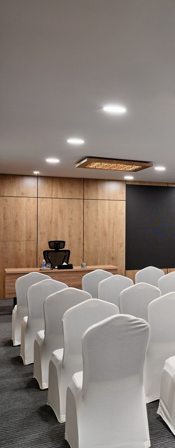 Vignette Collection Arabella Beach Hotel Kuwait - Kuwait