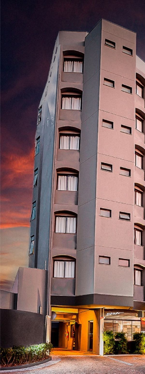 Momax Hotel - Marília
