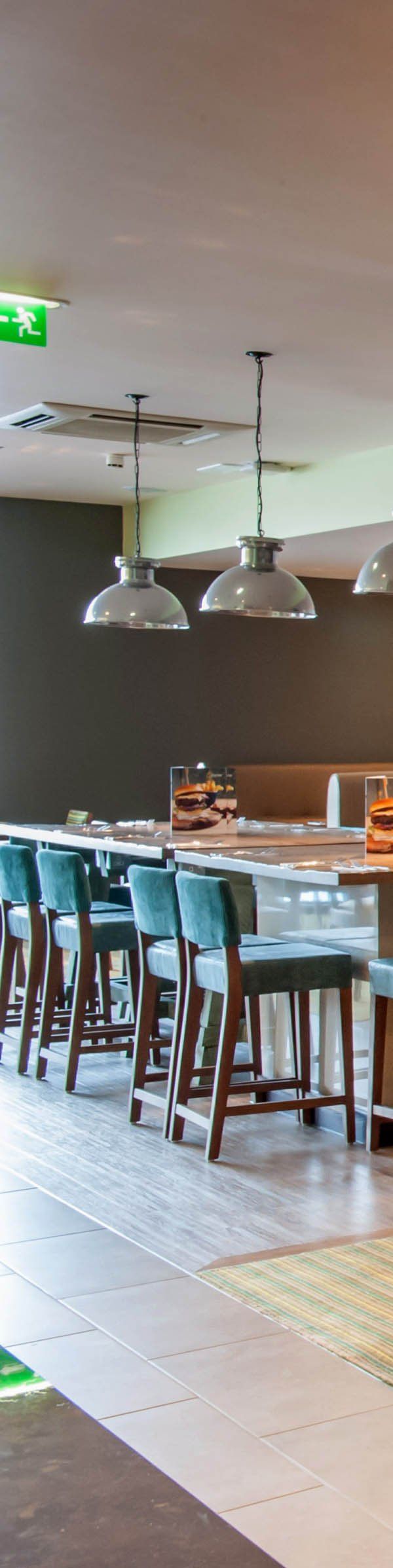 Premier Inn Luton Town Centre - Luton