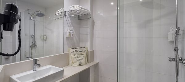 B&b Hotel Valencia Arena - Valencia