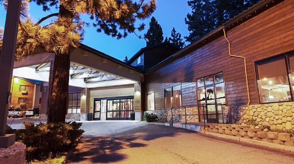 Empeiria High Sierra Hotel - Mammoth Lakes