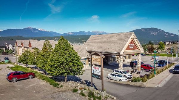 Prestige Radium Hot Springs Resort - Banff National Park
