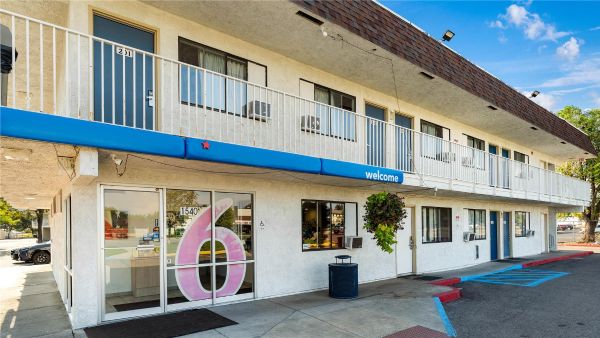 Motel 6 Kalispell Mt - Kalispell, MT