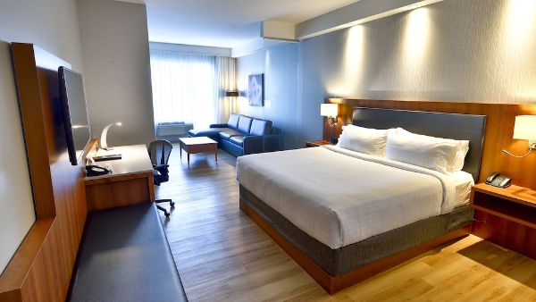 Holiday Inn Express & Suites Vaudreuil - Dorion By Ihg - Quebec