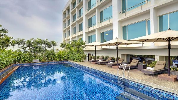 Radisson Blu Hotel Bengaluru Outer Ring Road - Bangalore