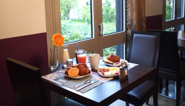Hotel Inn Design Rochefort - Rochefort